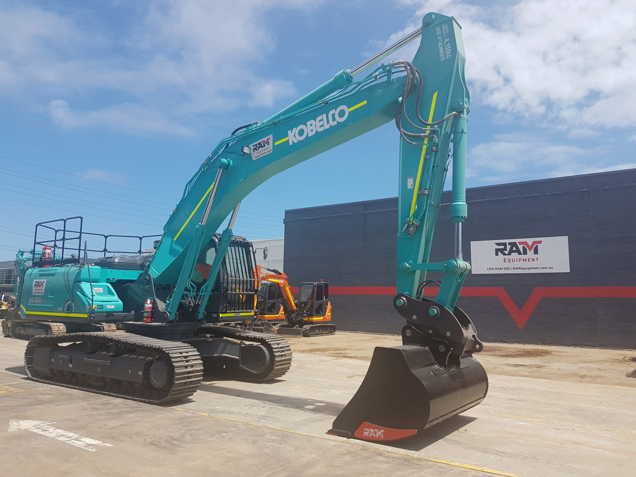 First Kobelco SK330 10 Excavator Into South Australia RAM Equipment