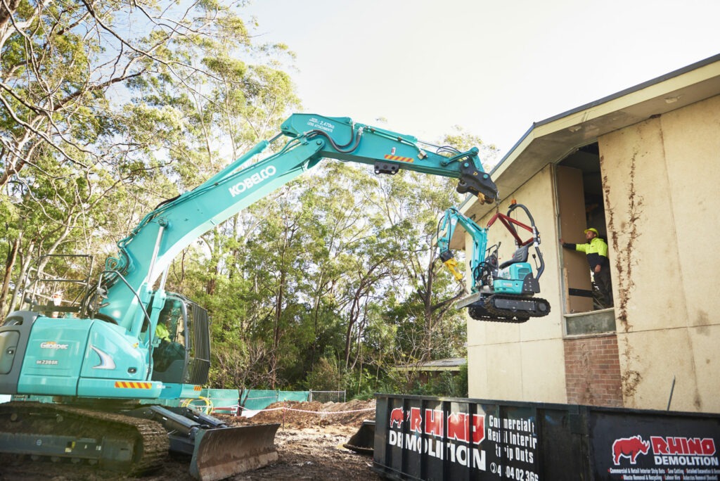 Kobelco 50 Tonne Excavator - RAM Equipment