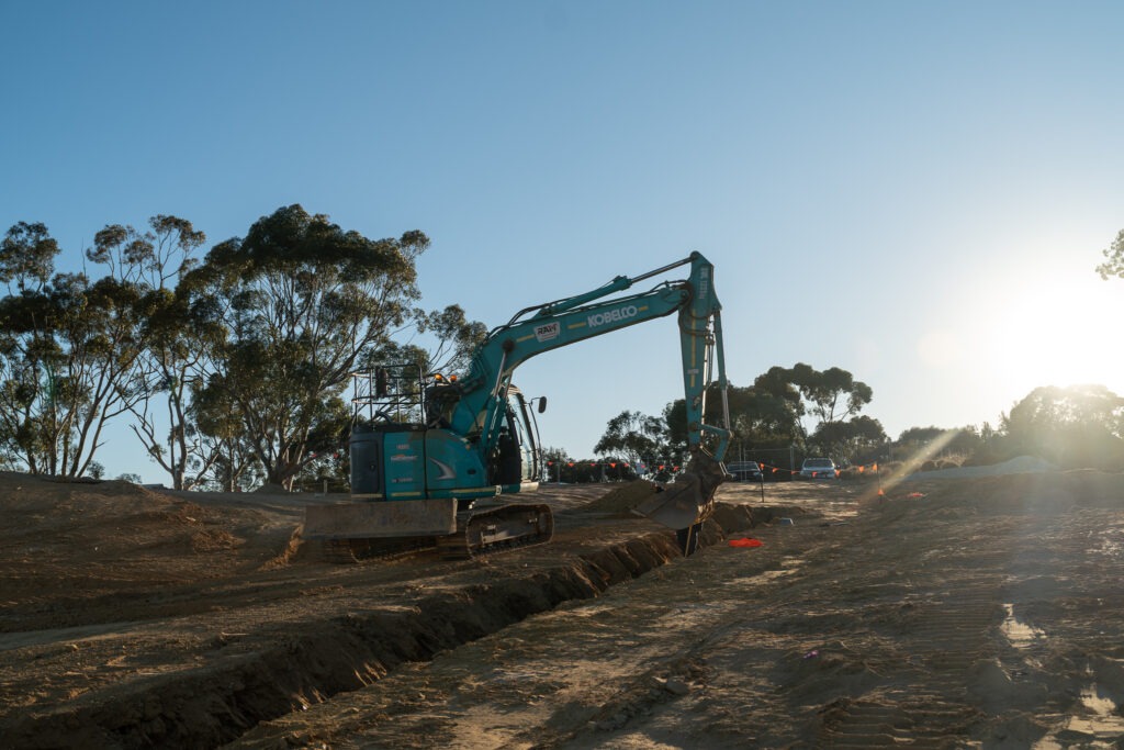 Kobelco Excavator (15T) - RAM Equipment