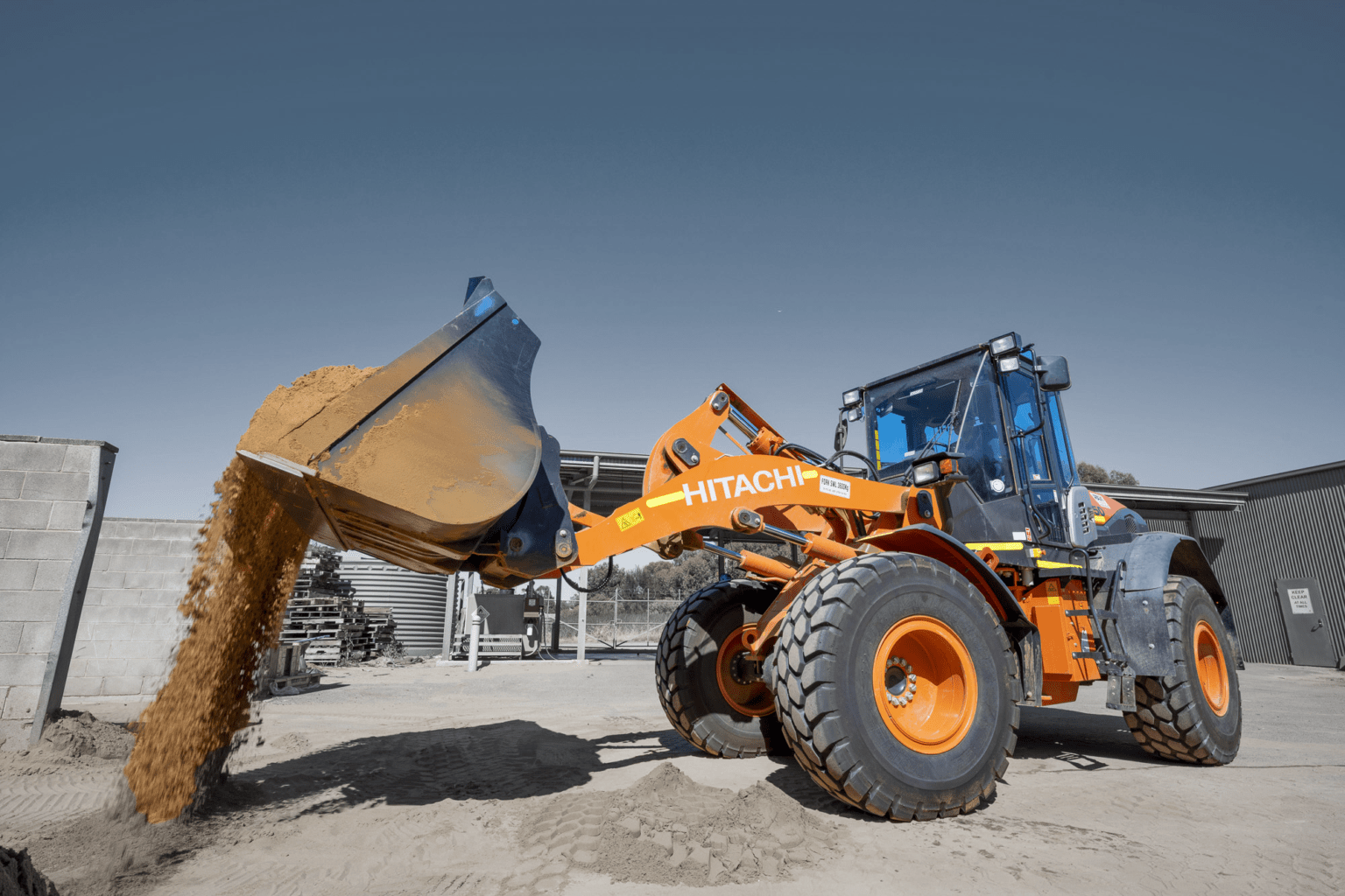 Hitachi Wheel Loader (13T) - RAM Equipment